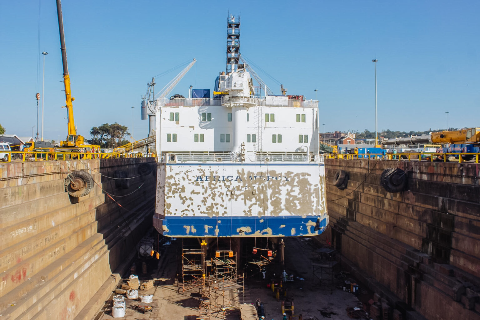 04 - Het verhaal van Mercy Ships - Mercy Ships Holland - Jaarverslag 2023